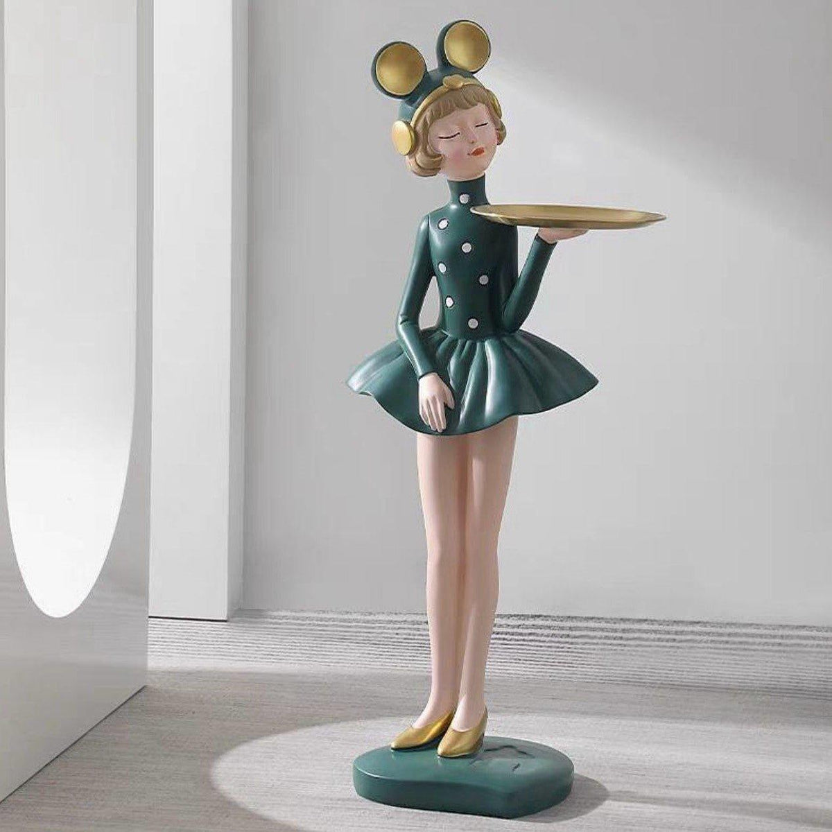 Barbie's Whimsical Serving Tray – VIIVAZ