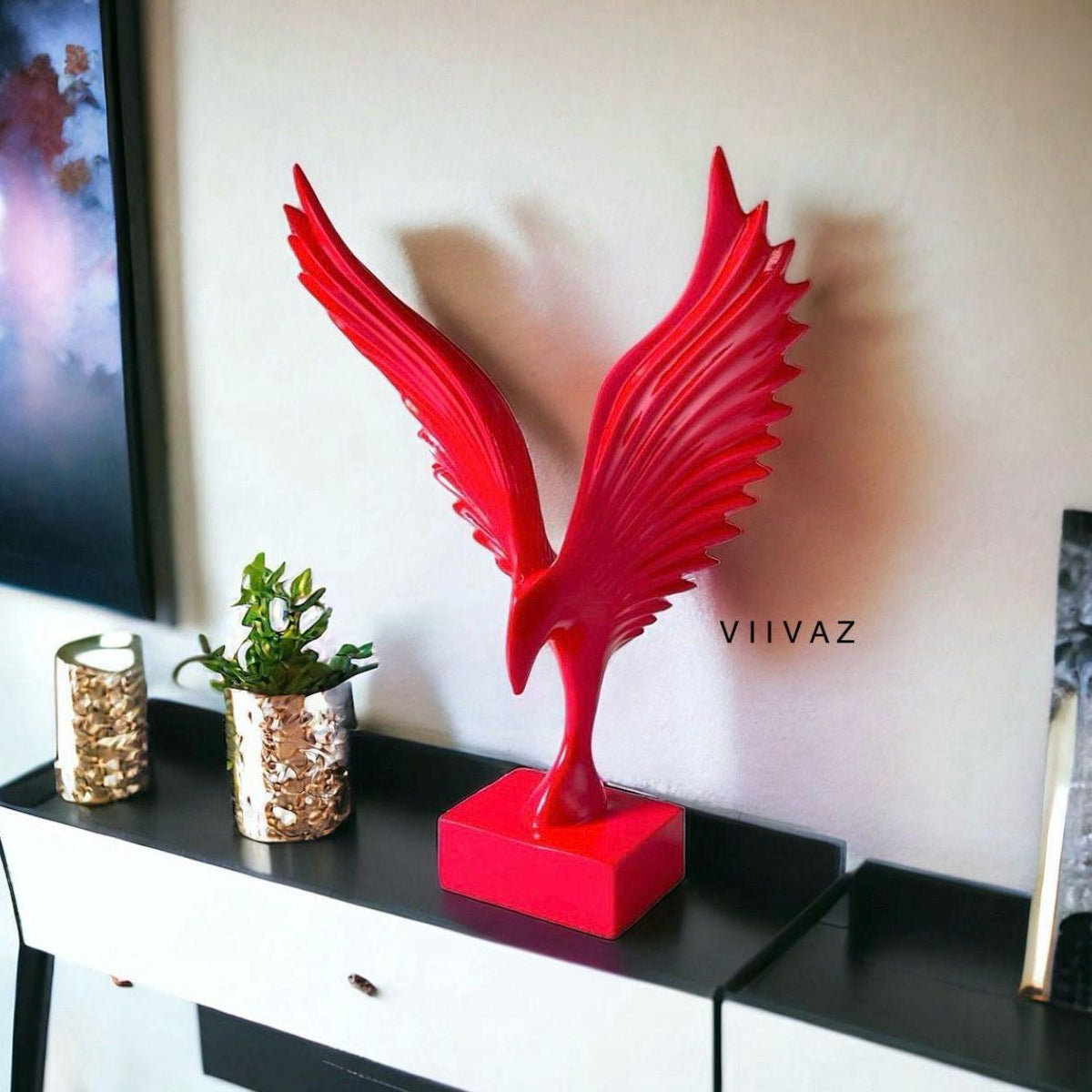 Falcon in flight Decor – VIIVAZ